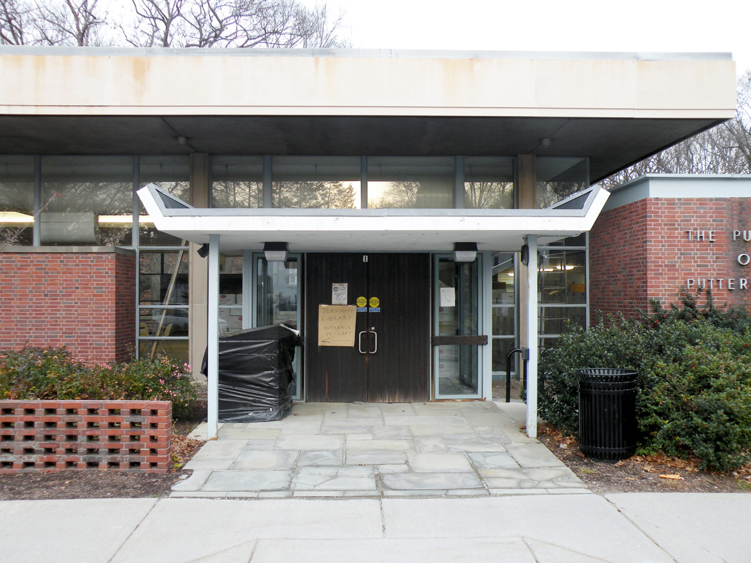 Putterham Branch Library - Next Phase Studios